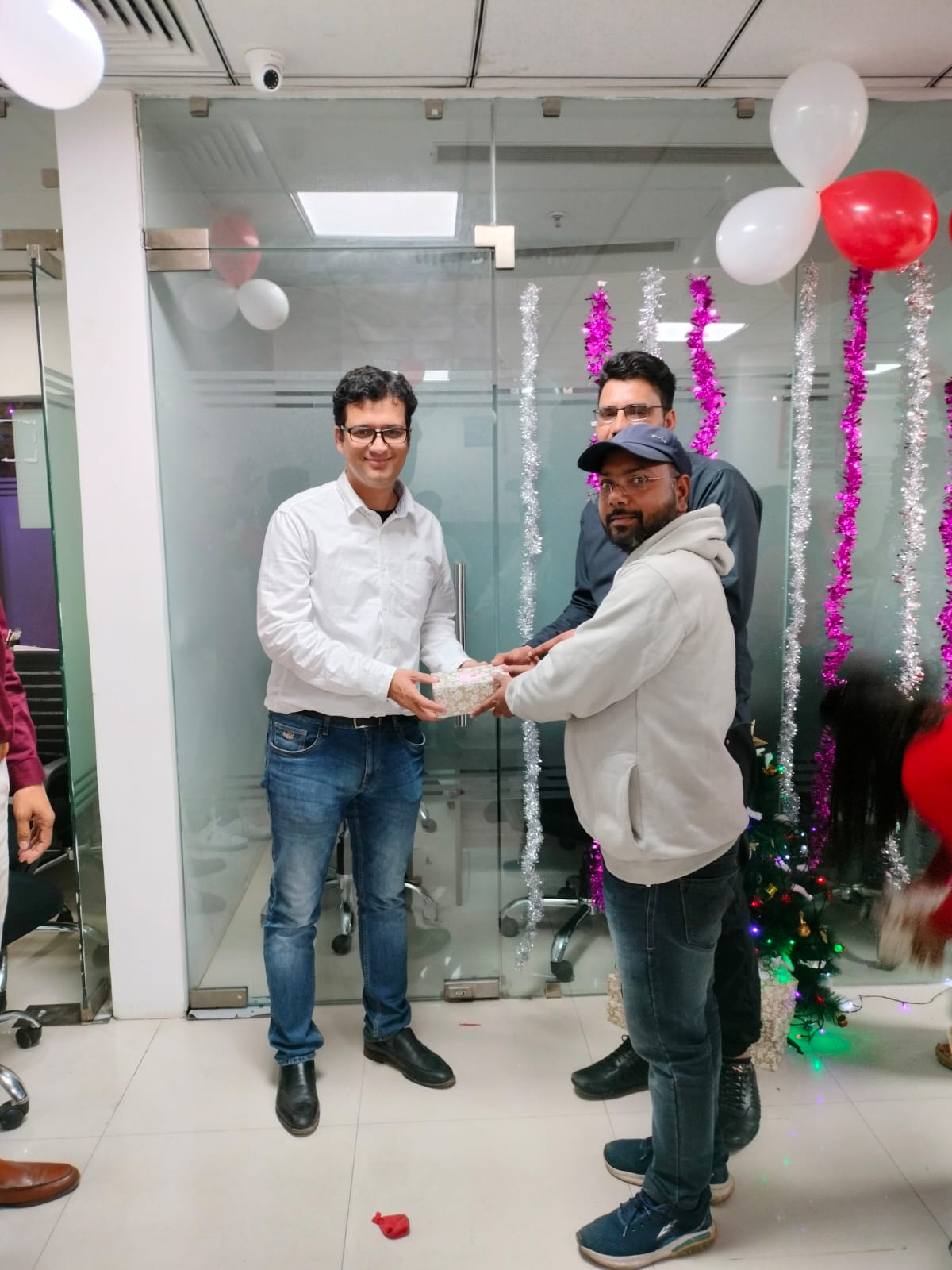 Gallery – NSSJ & CO.